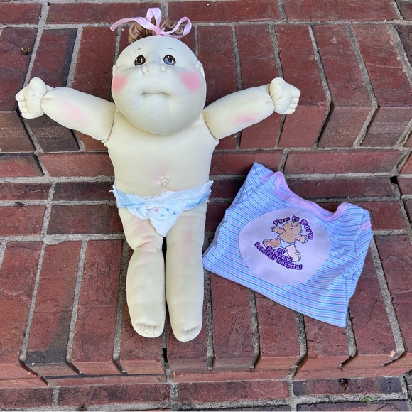 Cabbage Patch Kids | Toys | Vintage Cabbage Patch Doll Cloth Face Baby ...